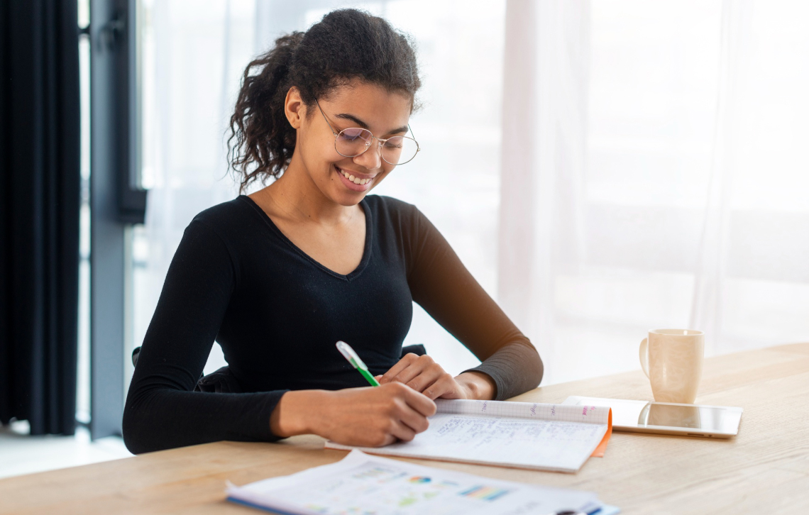 ¿Qué estudiar si te gusta escribir? - Blogs UPN