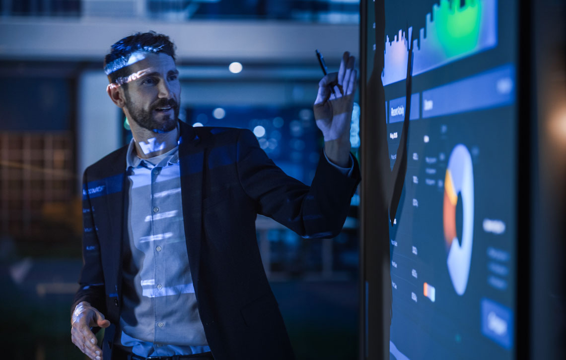 ¿Qué es el CEO de una empresa y cuál es su rol? - Blogs UPN